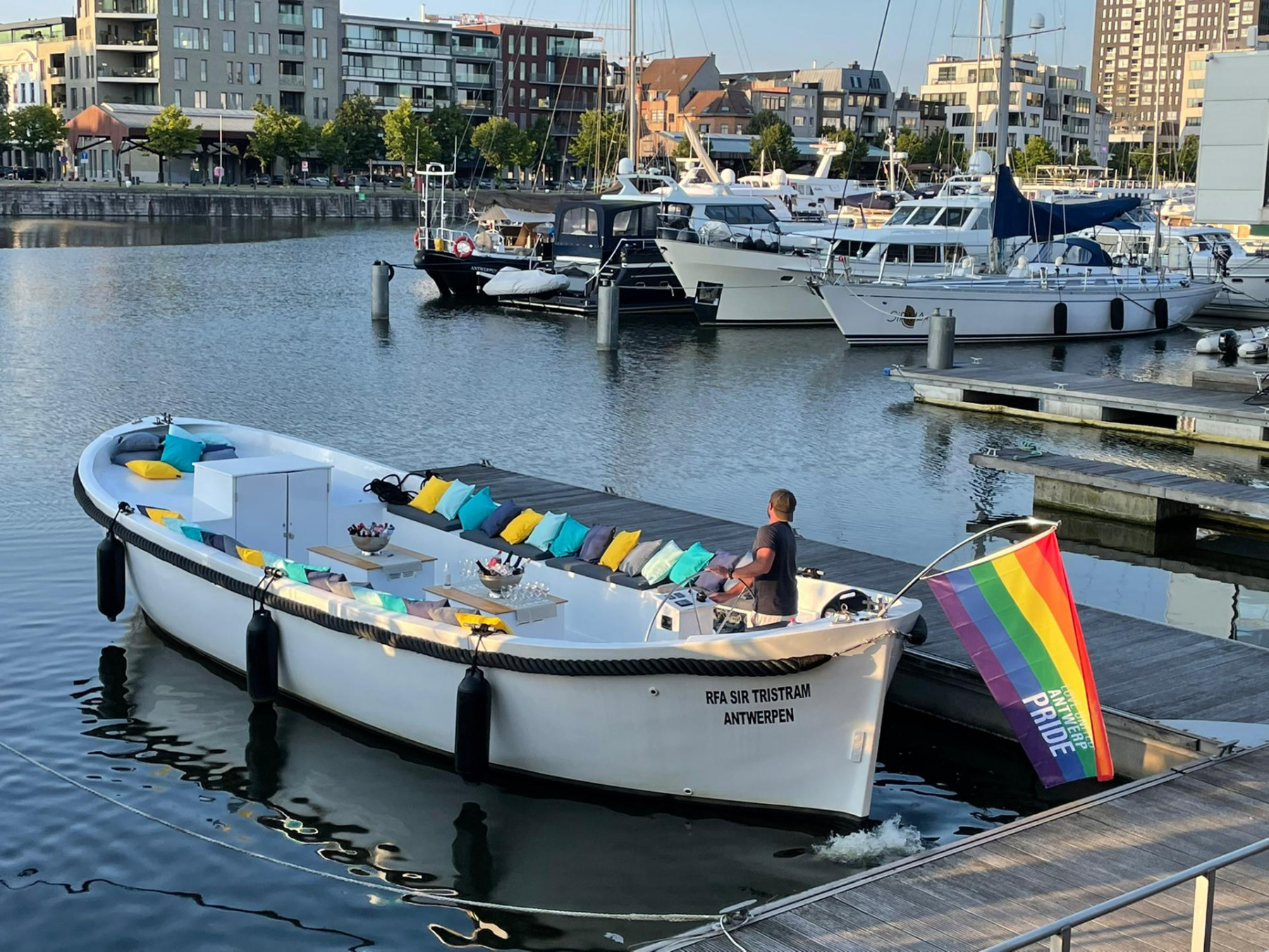 Unieke boottochten in de stadshaven van Antwerpen | Antwerp Boat Tours