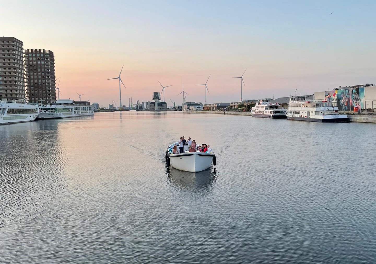 Unieke boottochten in de stadshaven van Antwerpen | Antwerp Boat Tours
